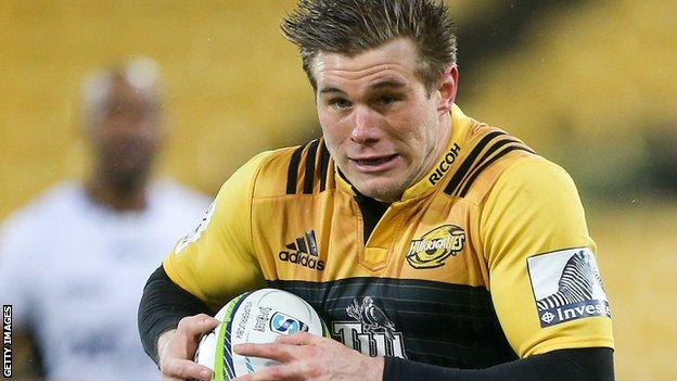 Jason Woodward: Bristol sign Hurricanes back on two-year deal - BBC Sport