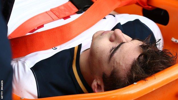 Harry Winks: Tottenham midfielder taken to hospital with ankle injury ...