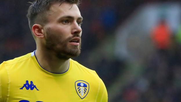 Stuart Dallas: Leeds United winger sidelined with ankle injury - BBC Sport