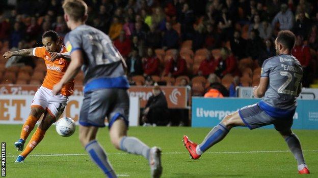 Sean Scannell: Grimsby Town sign former Blackpool winger on two-year ...