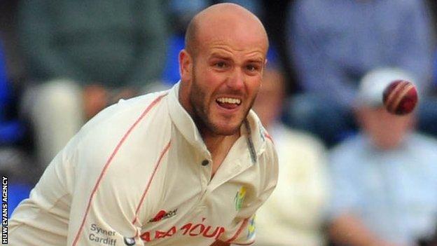Glamorgan Cricket: Coach Harrison to miss three games - BBC Sport