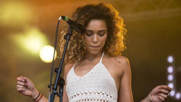 Euro 2016 BBC theme tune: Izzy Bizu performs Edith Piath's La Foule ...