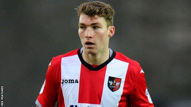Jack Stacey: Reading midfielder extends Exeter City loan until end of ...