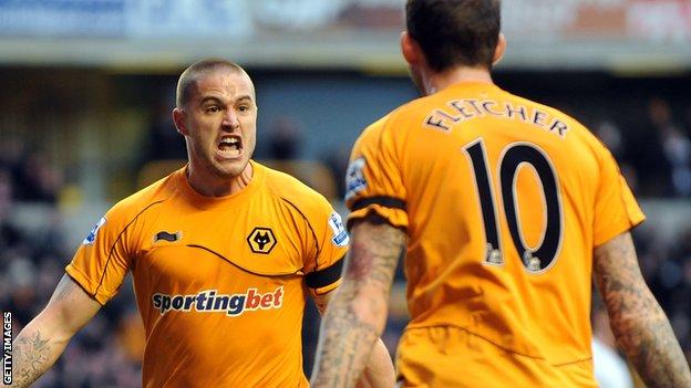 Michael Kightly: Former Wolves winger retires aged 33 - BBC Sport