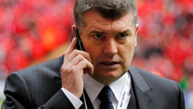 Ron Gourlay: Reading appoint ex-Chelsea CEO as chief executive - BBC Sport