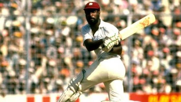 Sir Viv Richards at 60: Former team-mates on West Indies legend - BBC Sport