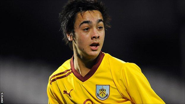 Burnley's Cameron Howieson receives first New Zealand call-up - BBC Sport