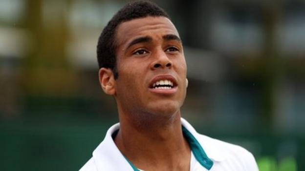 Wimbledon 2012: Josh Ward-Hibbert's hopes ended by injury - BBC Sport