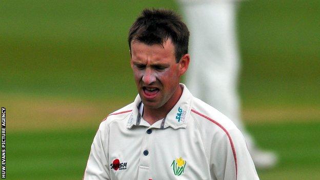 Glamorgan sign up Huw Waters & John Glover on two-year deals - BBC Sport