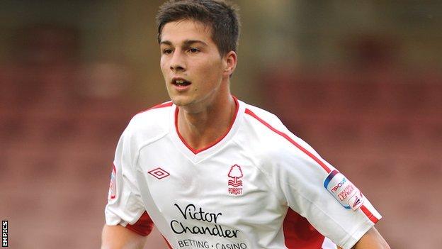 Derby County sign Kieron Freeman from Nottingham Forest - BBC Sport