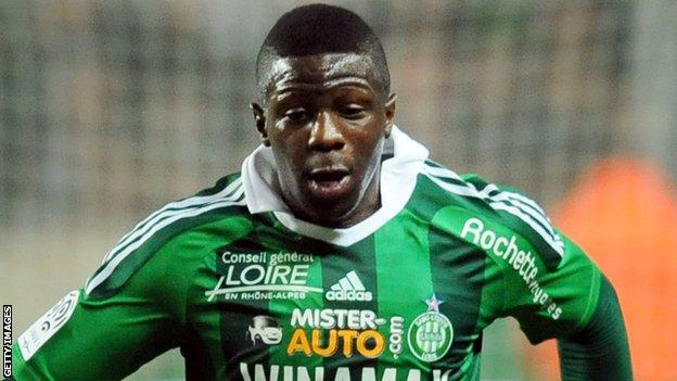 Wolves sign Bakary Sako from St Etienne on three-year deal - BBC Sport