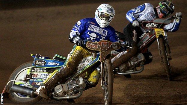 Speedway: Somerset and Swindon hit by Jason Doyle injury blow - BBC Sport