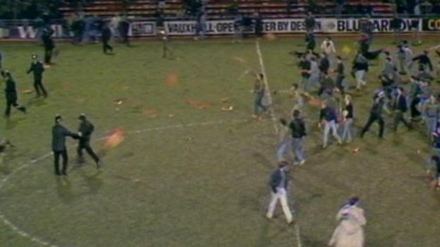 FA Cup: Luton v Millwall and the scar of the Kenilworth Road riot - BBC ...
