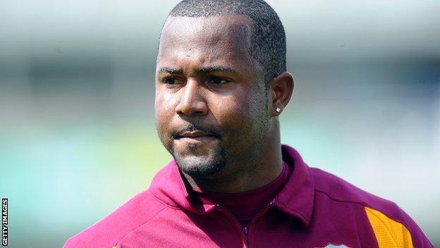 Sussex: Dwayne Smith returns to Hove for FL t20 - BBC Sport