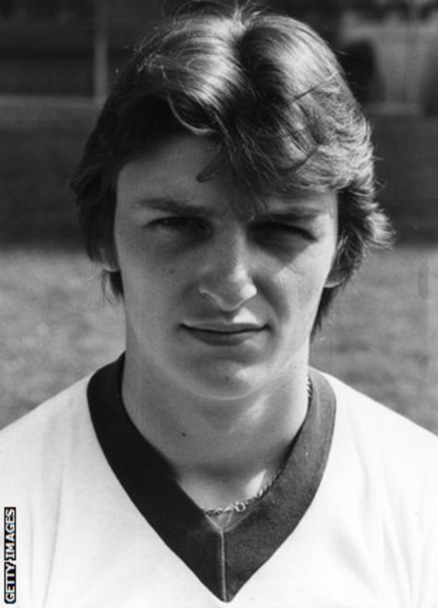 Pat Nevin - the Team Talk XI - BBC Sport