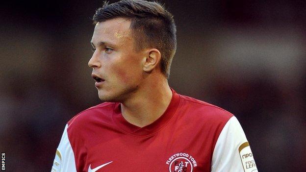 Andy Mangan makes Forest Green return following Fleetwood exit - BBC Sport