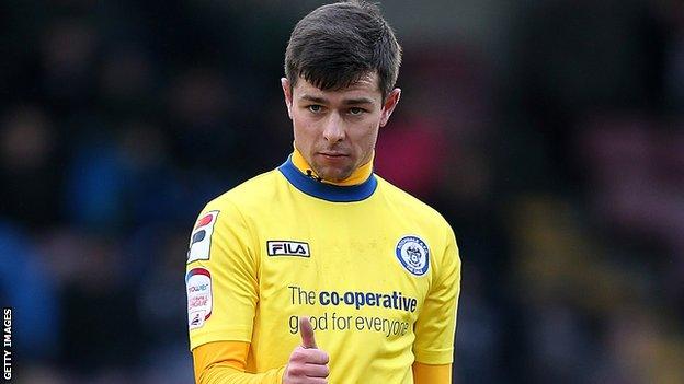 Rochdale: Joe Rafferty signs one-year contract at Spotland - BBC Sport