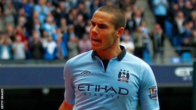 Jack Rodwell called up to England squad by Roy Hodgson - BBC Sport