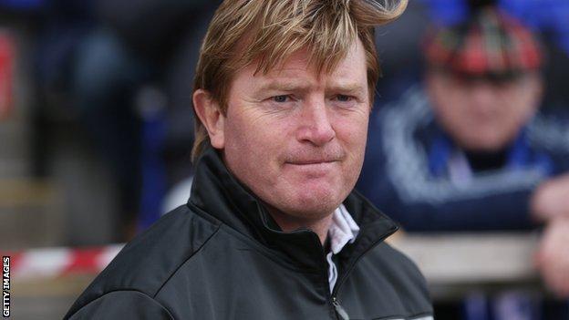 Stuart McCall: Motherwell boss set for Sheffield United talks - BBC Sport