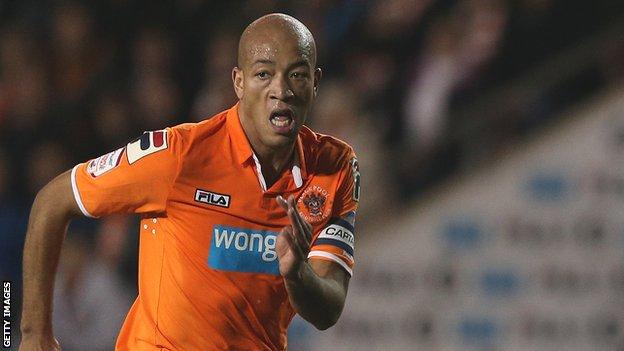 Alex Baptiste: Bolton Wanderers set to sign Blackpool defender - BBC Sport