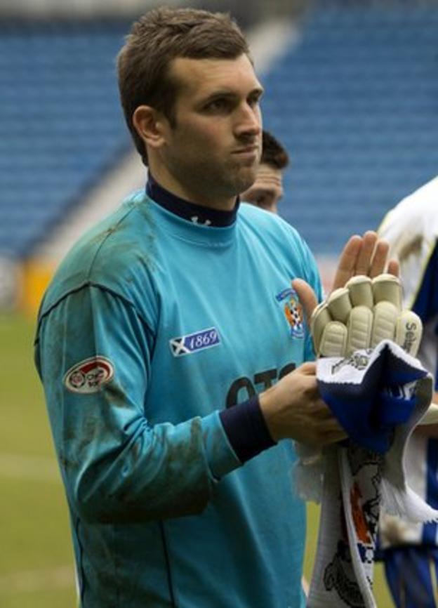 Rangers: Cammy Bell agrees four-year contract - BBC Sport