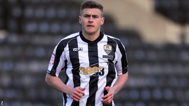 Jacob Blyth: Northampton sign Leicester striker on loan - BBC Sport