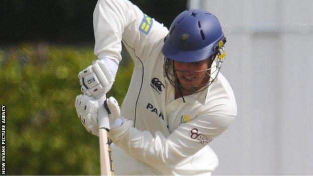 Glamorgan: Gareth Rees included in squad to face Somerset - BBC Sport