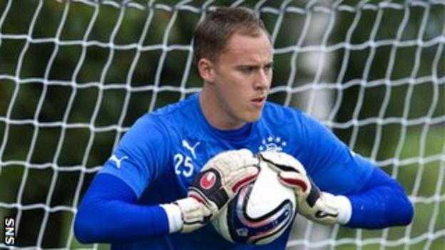 Rangers: Goalkeeper Steve Simonsen handed trial at Ibrox - BBC Sport