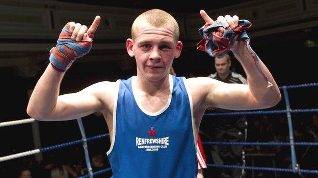 Scottish boxers Joe Ham and Scott Forrest capture Games spirit - BBC Sport
