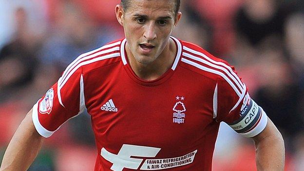 Nottingham Forest: captain Chris Cohen out for the season - BBC Sport