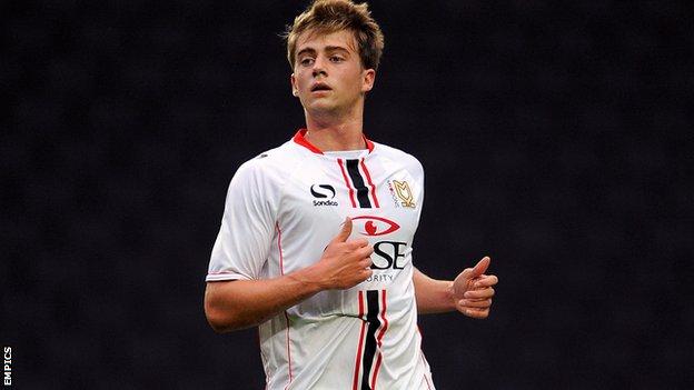Patrick Bamford: Chelsea striker joins Derby County on loan - BBC Sport