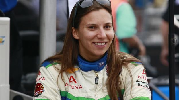 Simona De Silvestro: Sauber sign female IndyCar driver - BBC Sport
