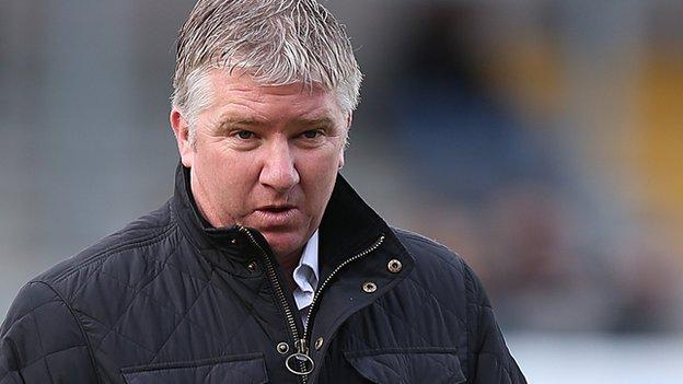 Martin Ling: Depression should not stop managers - BBC Sport