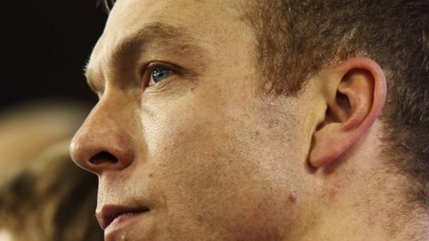 Ten athletes' biggest distractions to training - BBC Sport