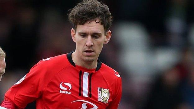 MK Dons: Mark Randall signs longer deal - BBC Sport