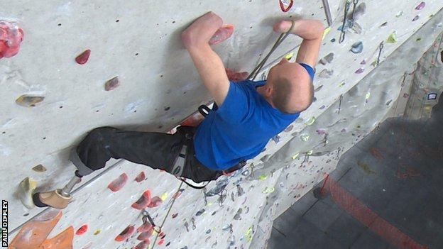 Disability no barrier to climbing, says 'limbless mountaineer' - BBC Sport