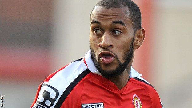 Cheltenham Town release eight and transfer-list six players - BBC Sport