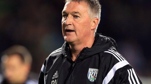 Rob Kelly joins Leeds United as assistant head coach - BBC Sport