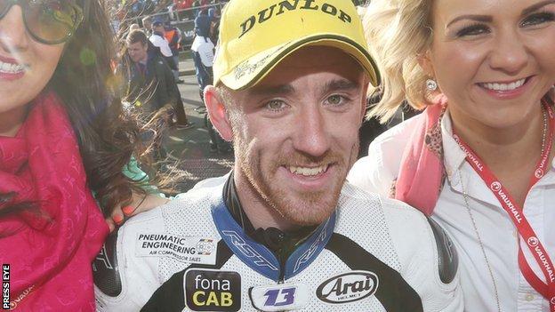 Isle of Man TT: Lee Johnston gets 'big buzz' from TT racing - BBC Sport