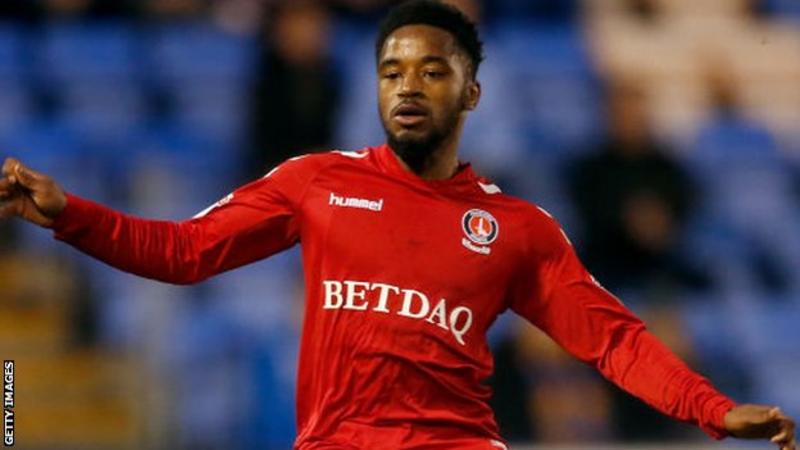 Tariqe Fosu: Oxford United sign Charlton Athletic midfielder - BBC Sport
