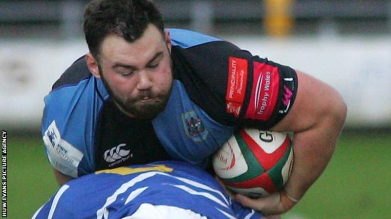 Joe Jones: Former Cardiff Blues prop joins Perpignan - BBC Sport