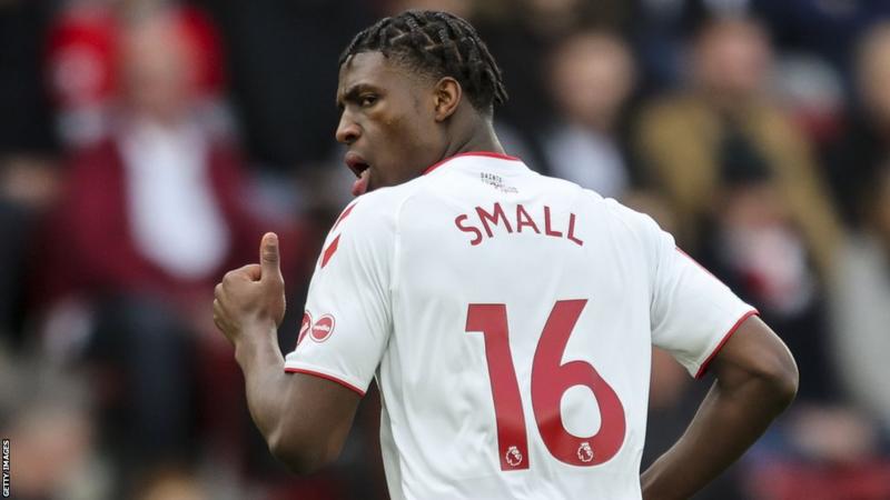 Thierry Small: St Mirren sign Southampton teenager on loan - BBC Sport
