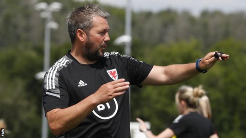 Matthew Jones: Ex-international midfielder named Wales Under-21 boss ...