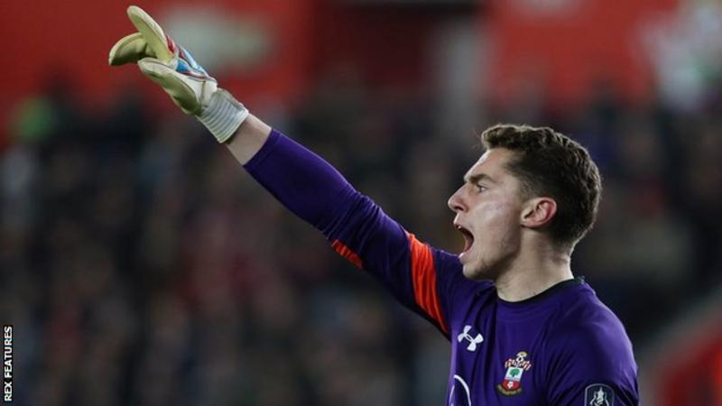 Southampton goalkeeper Harry Lewis joins Dundee United on loan - BBC Sport
