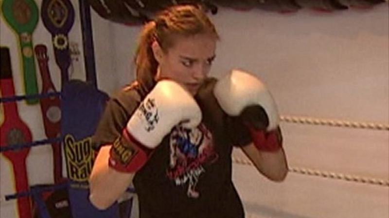 Lucy Payne: British Muay Thai champion targets Olympic medal - BBC Sport