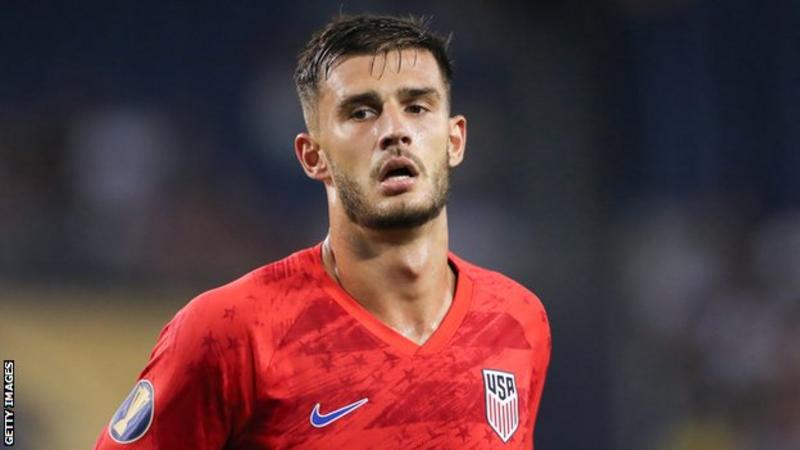 Matt Miazga: Reading re-sign Chelsea defender on loan - BBC Sport