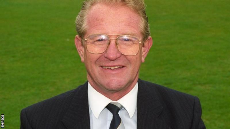 Mike Turner: Leicestershire stalwart dies aged 80 - BBC Sport