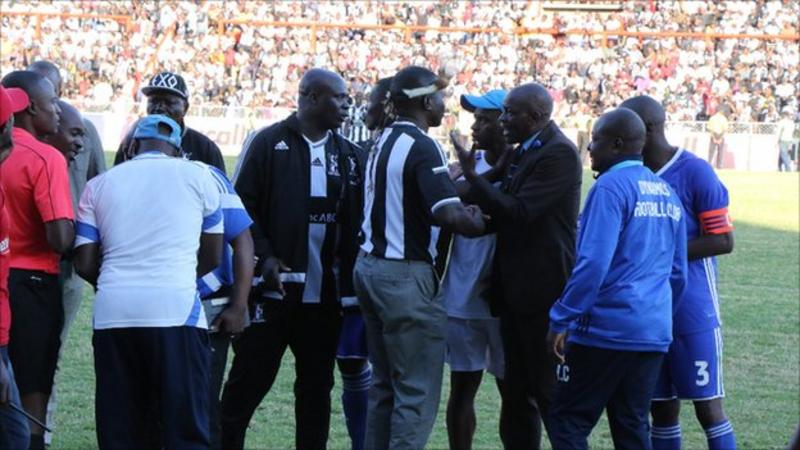 Zimbabwe derby sparks social media rows - BBC Sport