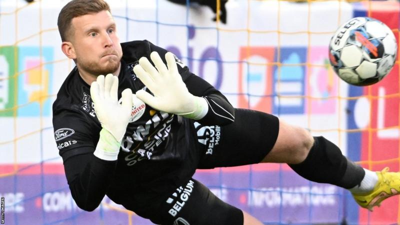 Dillon Phillips: Rotherham United sign goalkeeper after Cardiff City ...