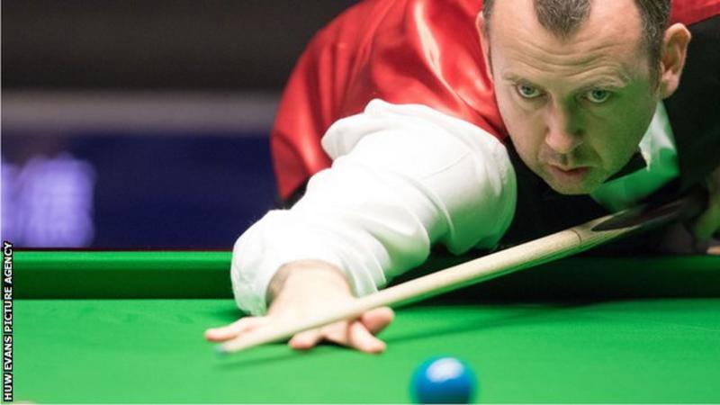 Snooker: Mark Williams 'lucky to get over the line' against Akbar - BBC ...